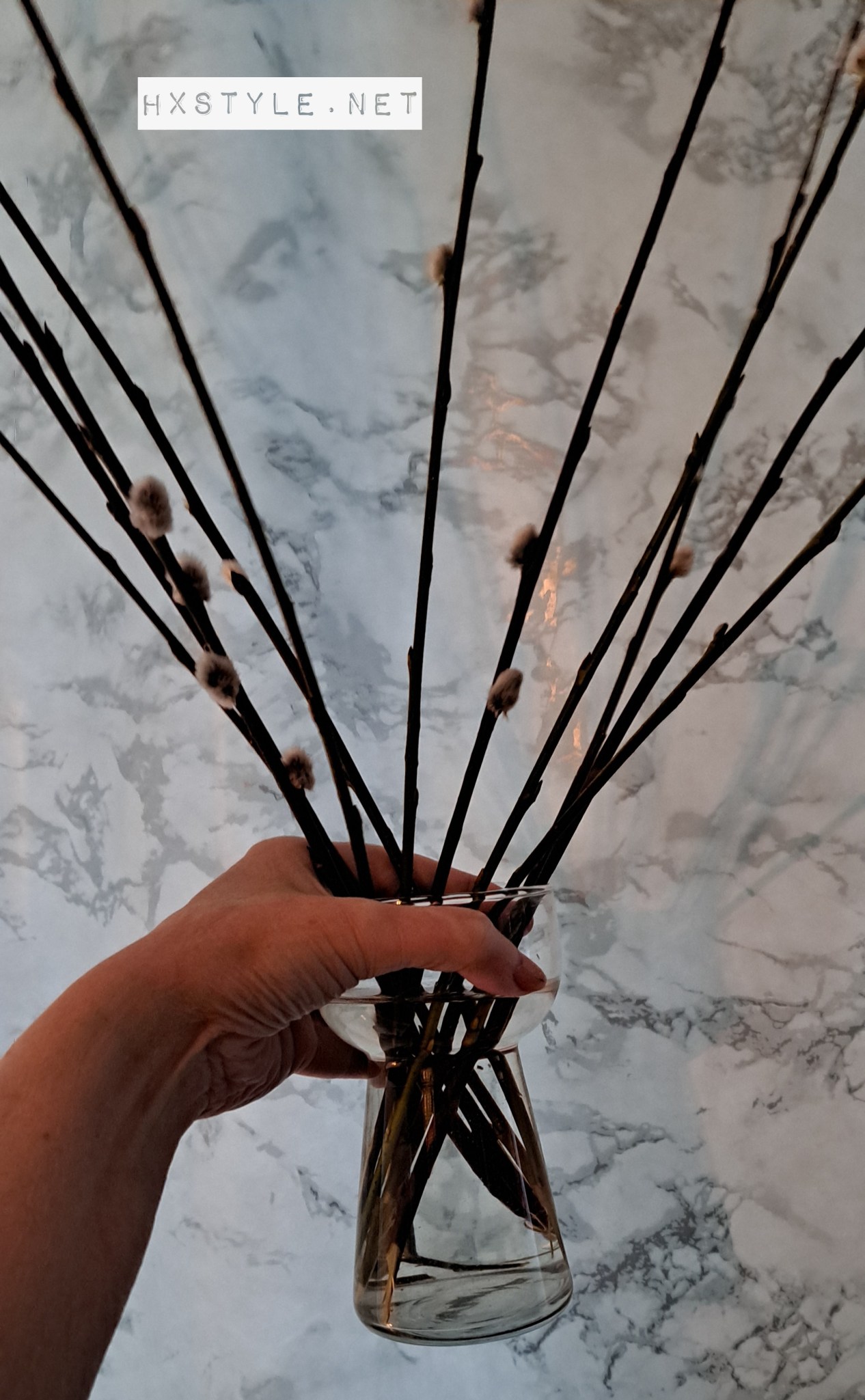 KOTI&SISUSTUS/DECORATE. PÄÄSIÄINEN 2024. Perinteinen RAERUOHO ja ...