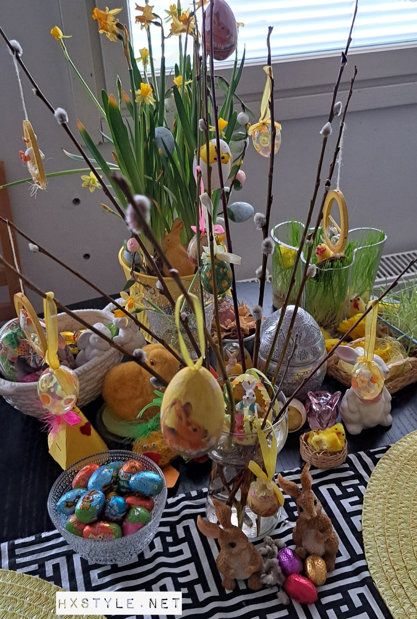 KOTI&SISUSTUS/DECORATE. PÄÄSIÄINEN 2024. Perinteinen RAERUOHO ja ...