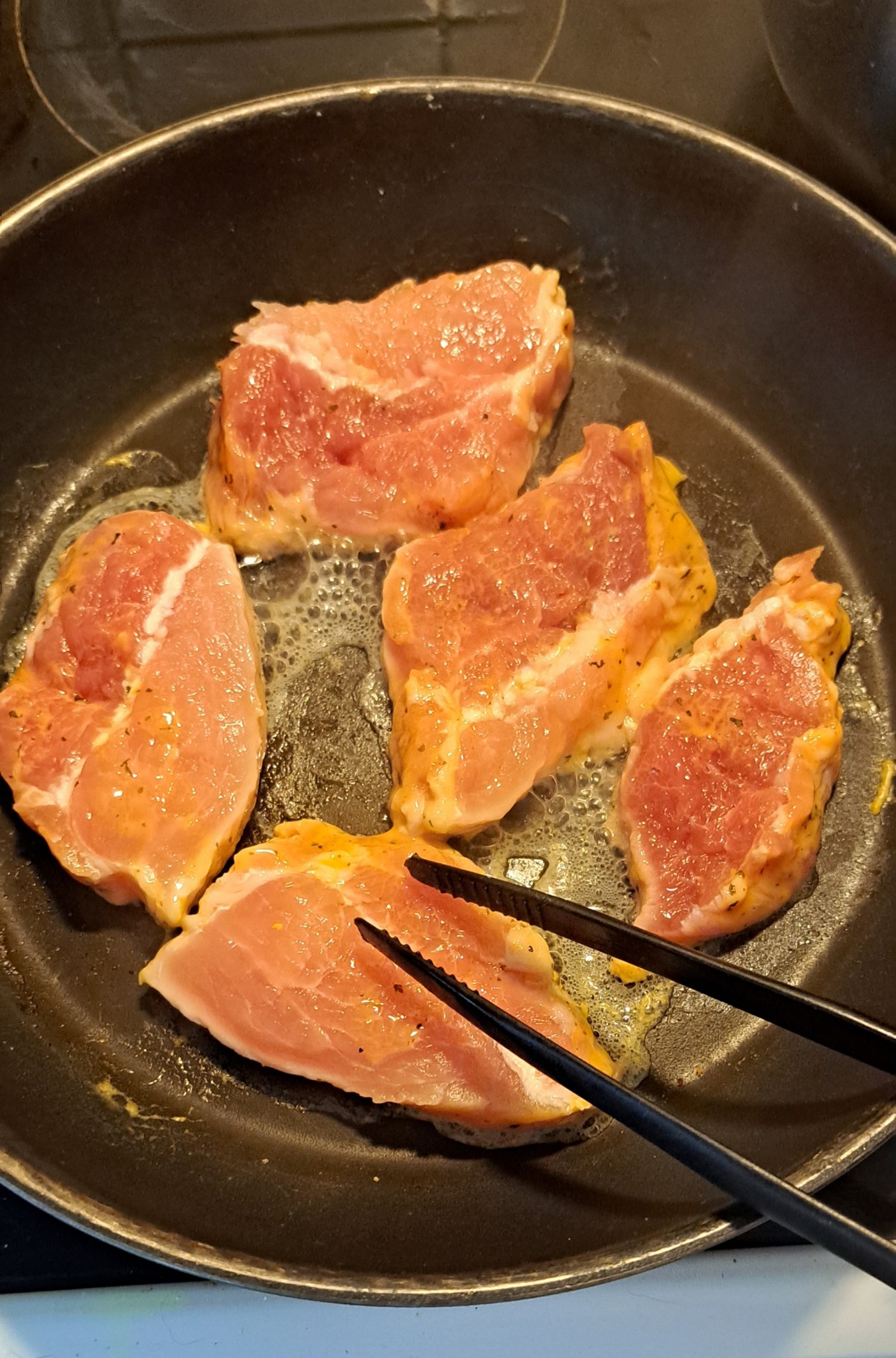 KOTI&RUOKA. VAPPU 2024 MENU/RUOKA. Suomalaista Lihaa…SisäfilePIHVIT ...