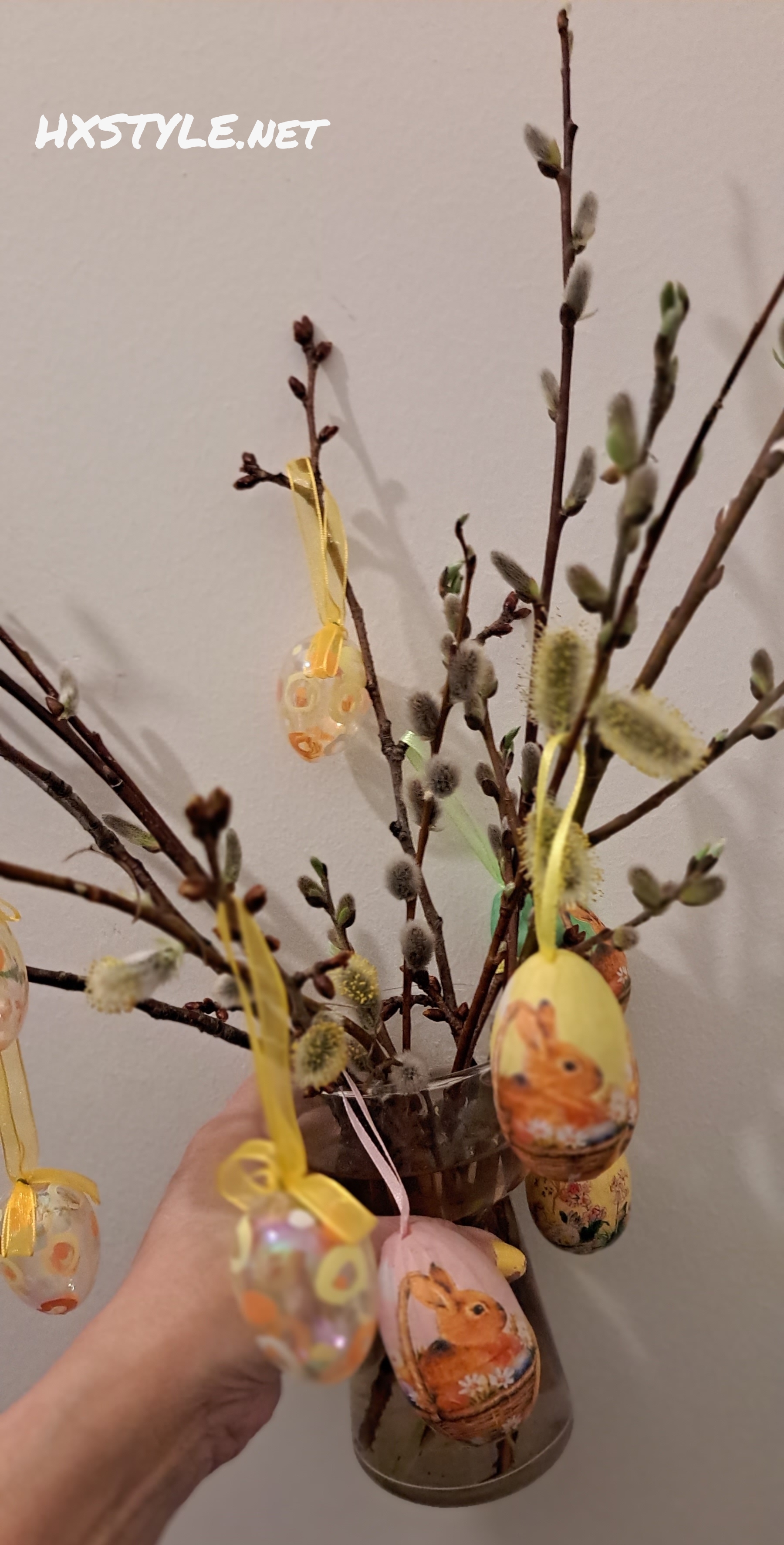 KOTI&LEIVONTA. LEIVONNAISET PÄÄSIÄINEN 2025…KAHVIPÖYTÄ ja RUOKAPÖYTÄ ...