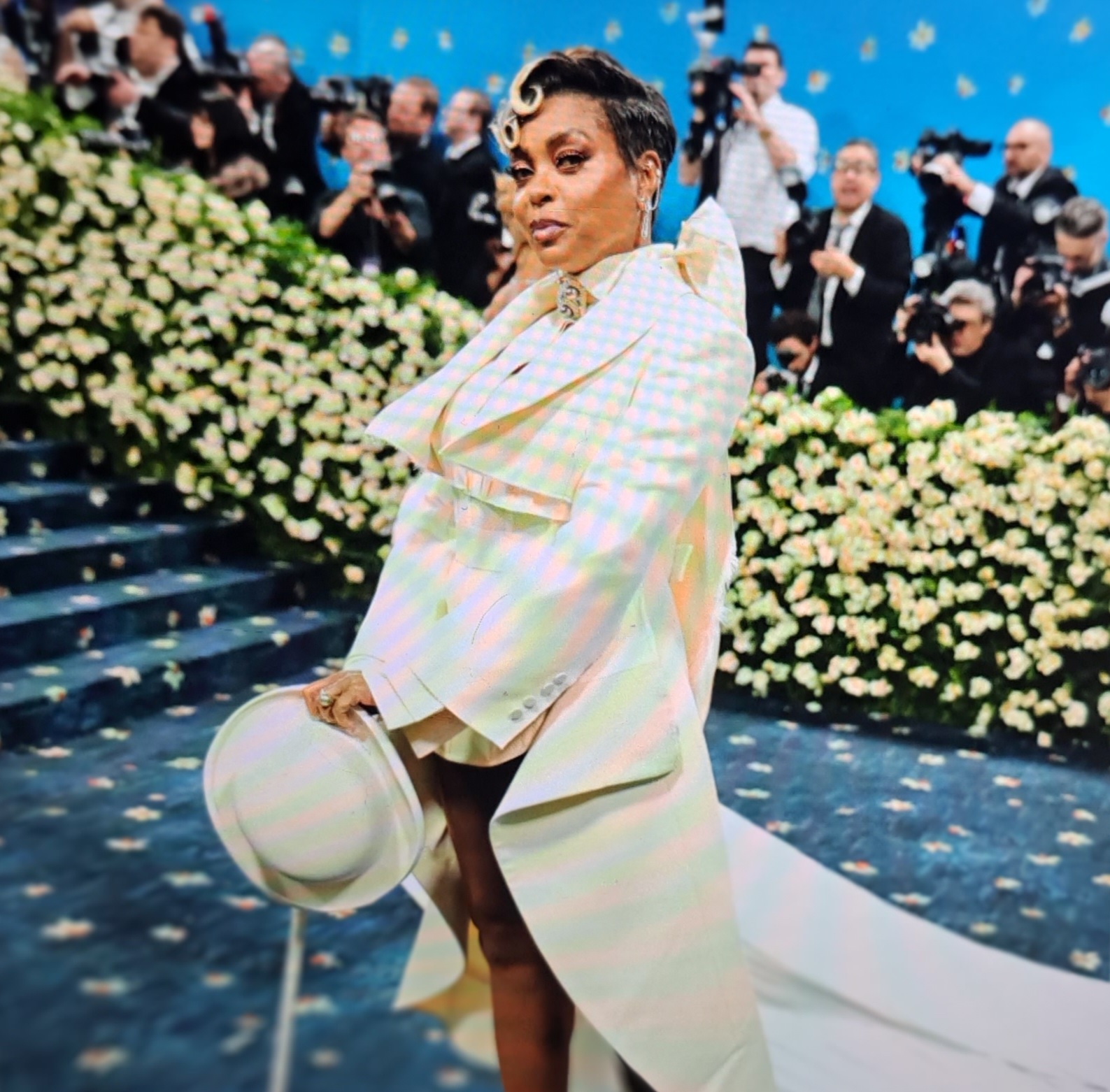 VOGUE NEWS&TRENDS. New York. MET GALA 2025, New Photographys. CELEBRATE ...
